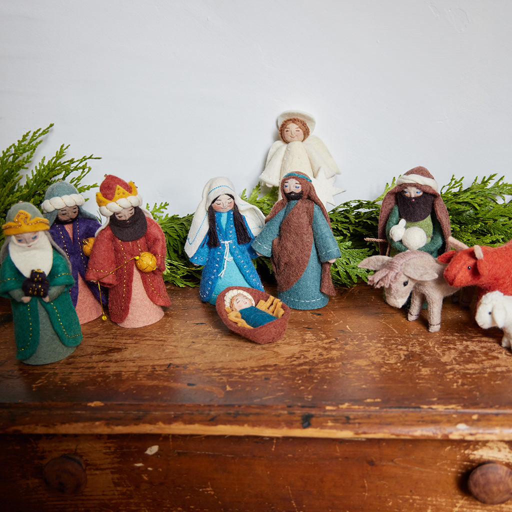 Nativity Scenes – Handmade Christmas Sets & Ornaments – Craftspring