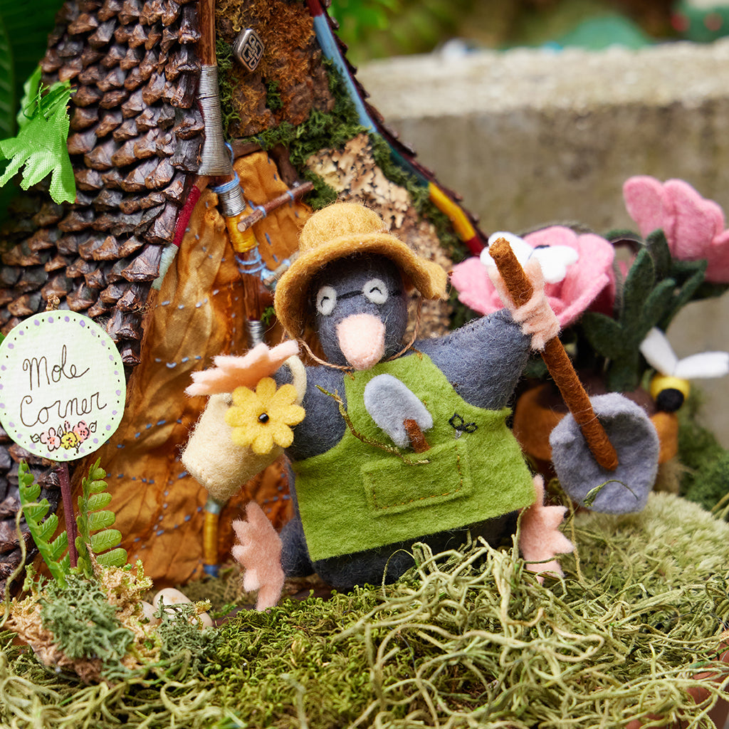 Hand Felted Gardening Mole Holding Flower Basket & a Shovel Ornament ...